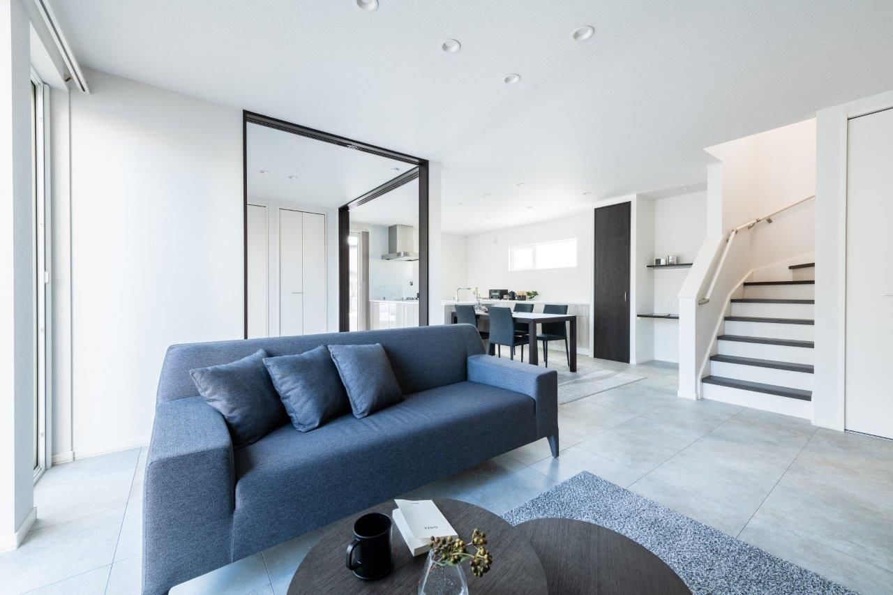 【SUUMO】 性能×デザイン。LDK20帖超で広々、オープンキッチンなどデザインもこだわり快適生活 - アーキテックプランニング の建築実例詳細 | 注文住宅