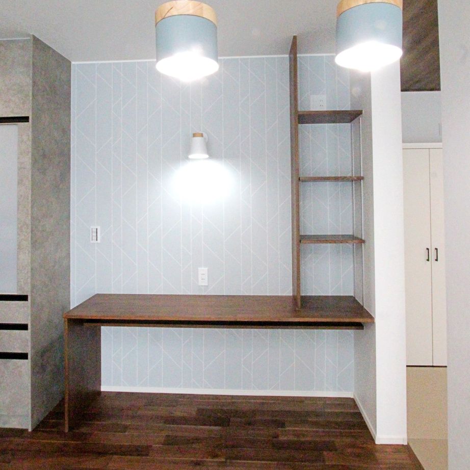 【SUUMO】 【氷見市/4LDK/36.4坪/吹抜け/間取り図あり】吹抜けで大きな窓から光が差し込む明るい家 - デキノヤホーム の建築実例詳細 | 注文住宅