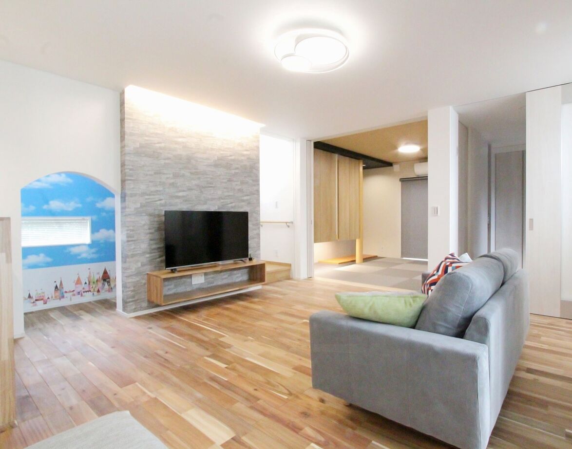 【SUUMO】 【富山市/4LDK/38坪】オシャレな照明や小物を取り入れた家 - デキノヤホーム の建築実例詳細 | 注文住宅