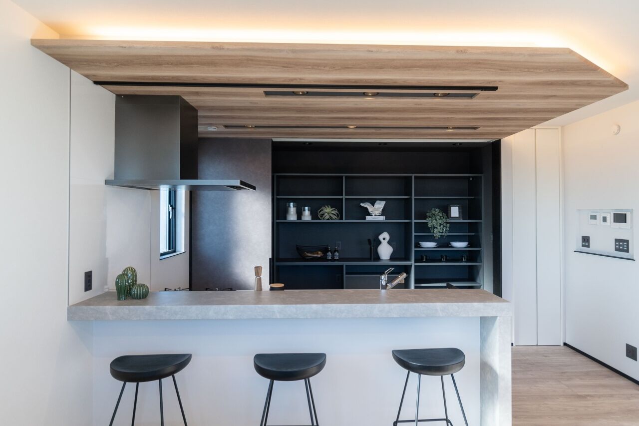 【SUUMO】 【37坪/2階LDK/間取り有】2階の部屋やバルコニーから花火や街の景観が楽しめるホテルライクな上質な住まい - ハビの家 の建築実例詳細 | 注文住宅