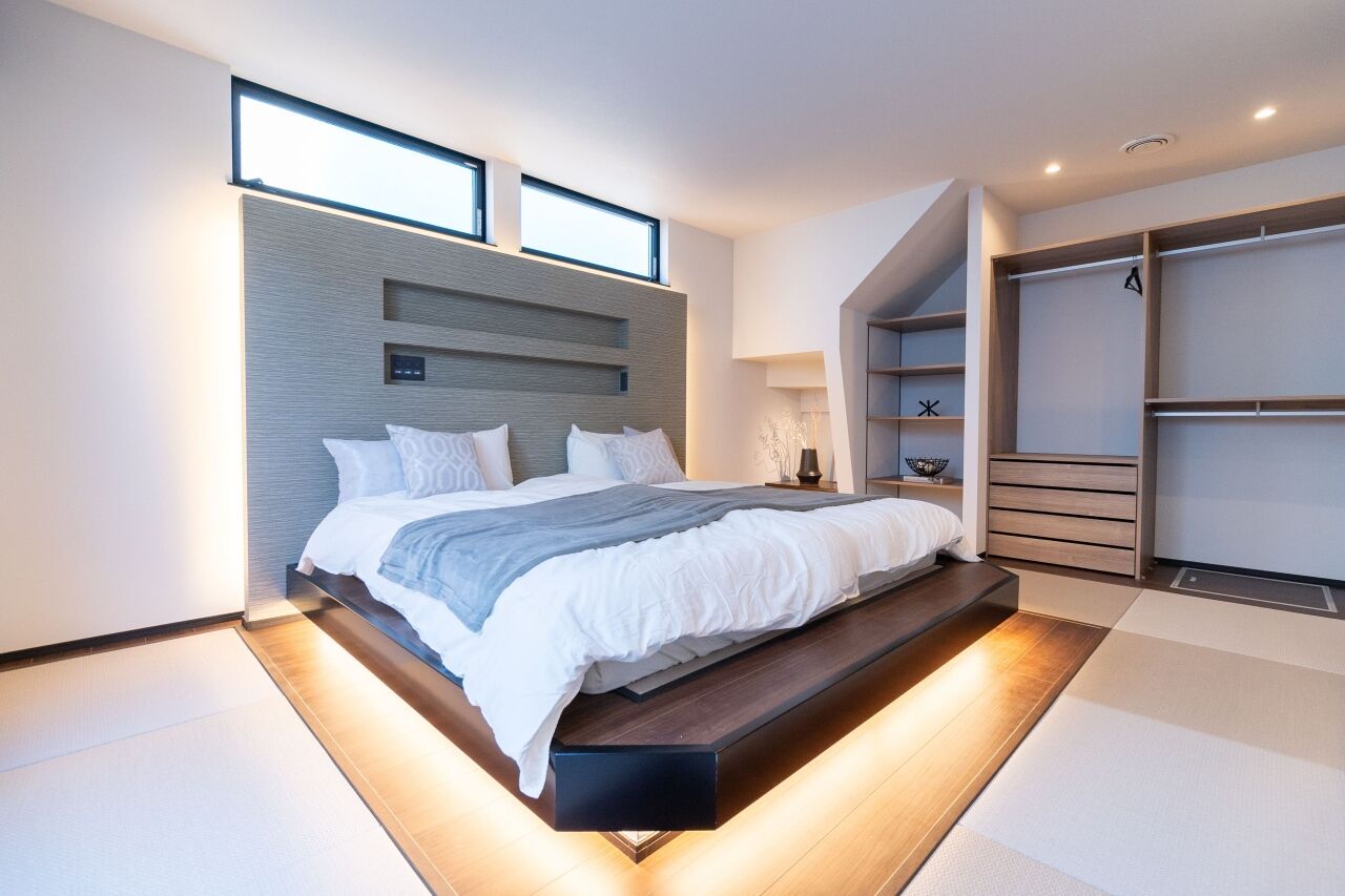 【SUUMO】 【37坪/2階LDK/間取り有】2階の部屋やバルコニーから花火や街の景観が楽しめるホテルライクな上質な住まい - ハビの家 の建築実例詳細 | 注文住宅