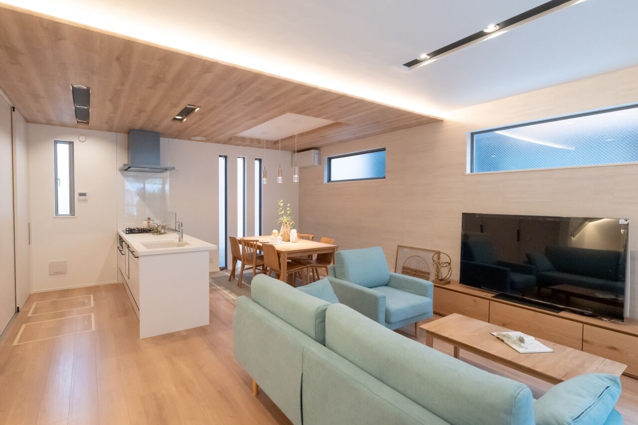 【SUUMO】 【37.3坪/中庭/間取り有】27.5坪の敷地に建てたプライバシーと防犯に配慮したビルトインガレージ付きの家 - ハビの家 の建築実例詳細 | 注文住宅