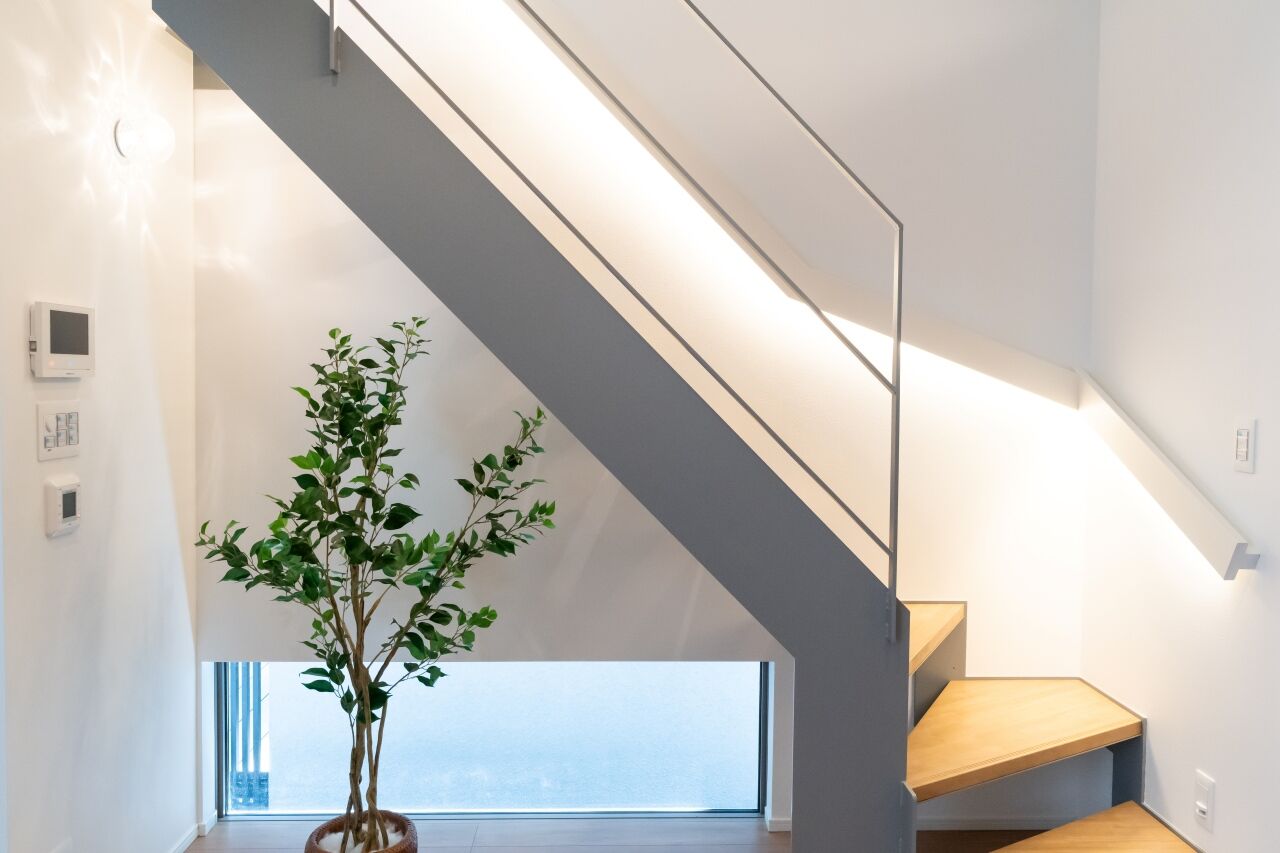 【SUUMO】 【37.3坪/中庭/間取り有】27.5坪の敷地に建てたプライバシーと防犯に配慮したビルトインガレージ付きの家 - ハビの家 の建築実例詳細 | 注文住宅