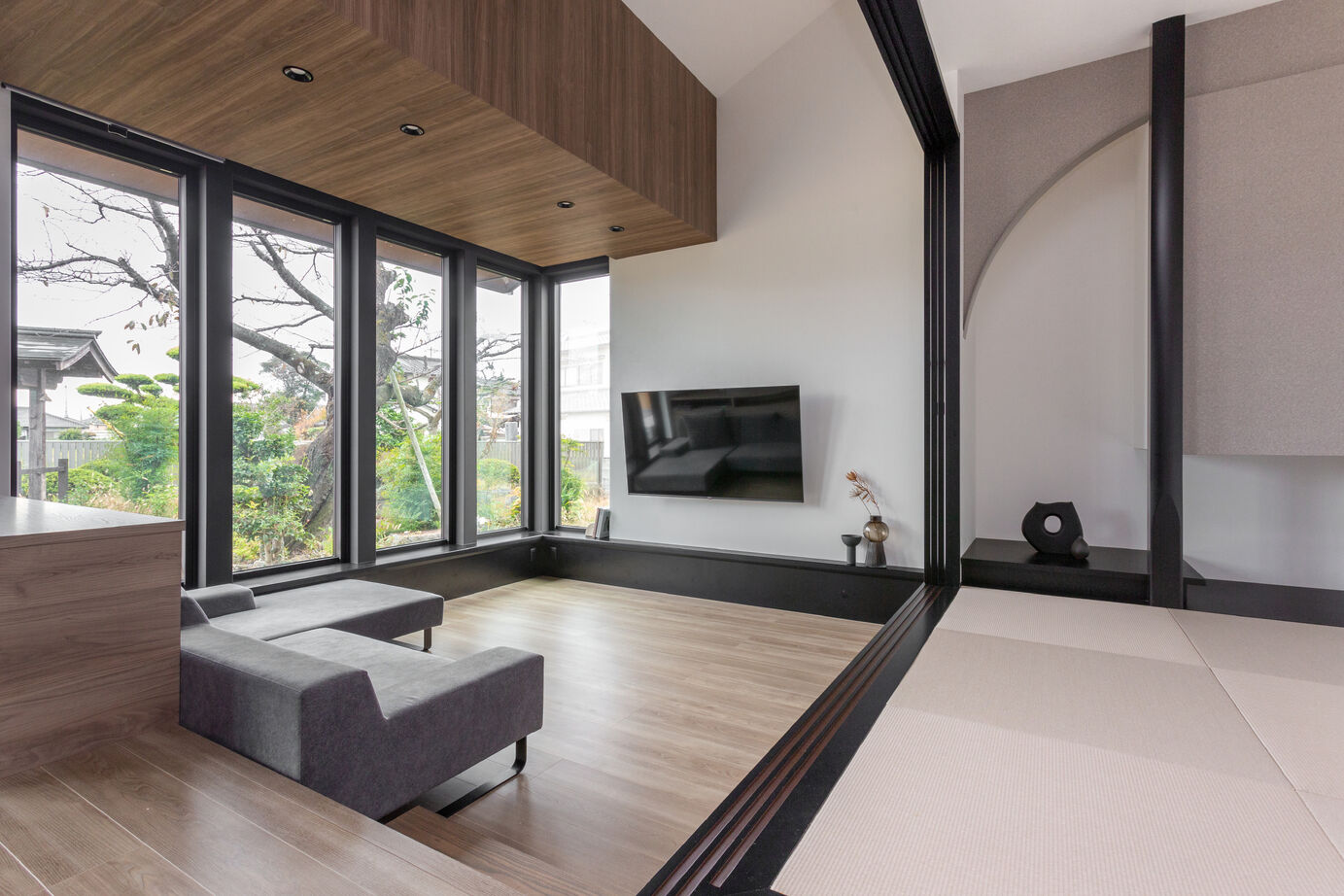 【SUUMO】 【37坪/夫婦＋子ども2人】勾配天井の平屋で立体的につながる暮らし 写真9点掲載 - ダイワハウス の建築実例詳細 | 注文住宅