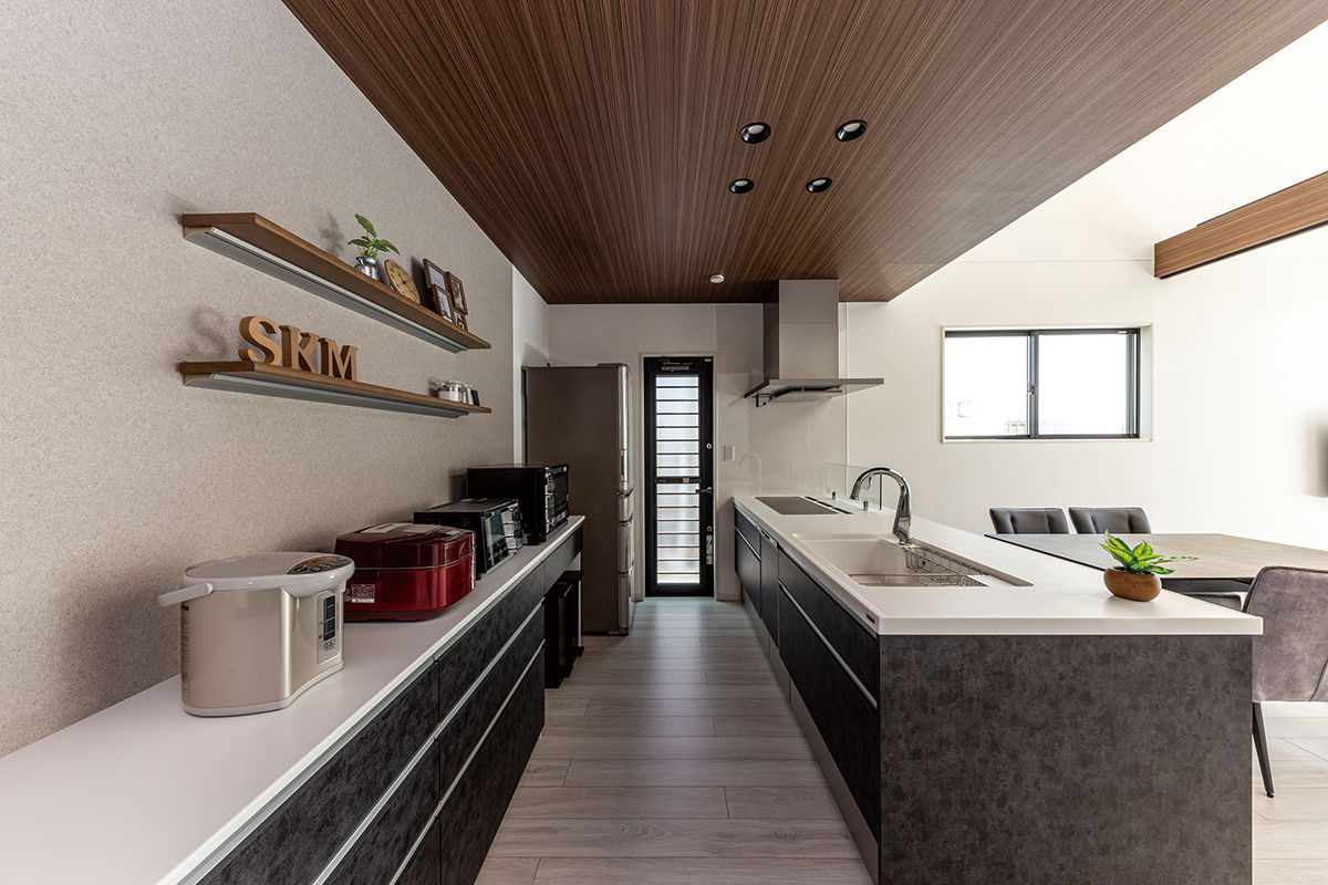 【SUUMO】 高さ7m×2 7 畳の吹抜け大空間を強くて温かい木の家で実現 - トヨタホーム の建築実例詳細 | 注文住宅