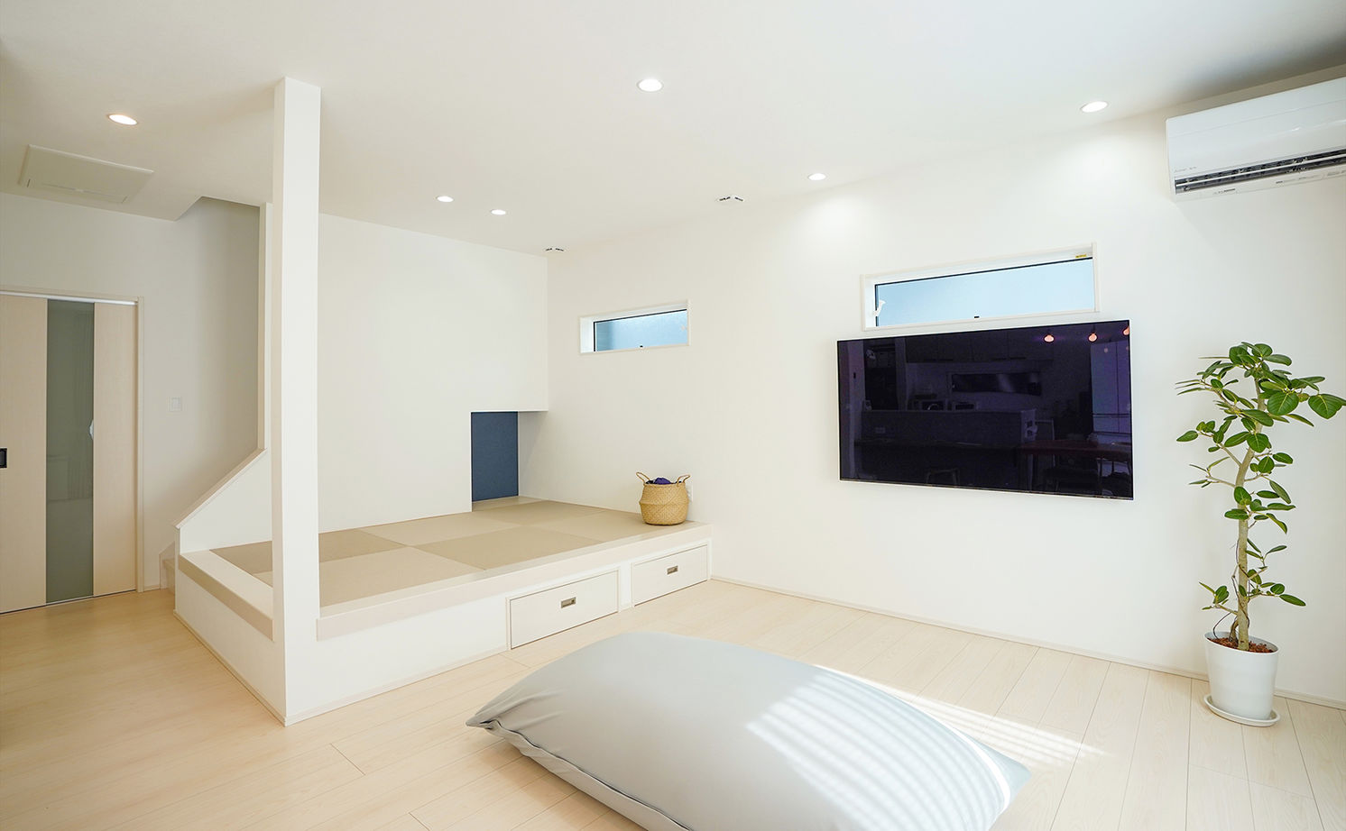 【SUUMO】 【1000万円台/間取り/30坪台/土間収納】明るいリビング×家事ラク回遊動線。「最初から予算が明確で安心！」 - アサヒグローバルホーム 四日市店の建築実例詳細 | 注文住宅