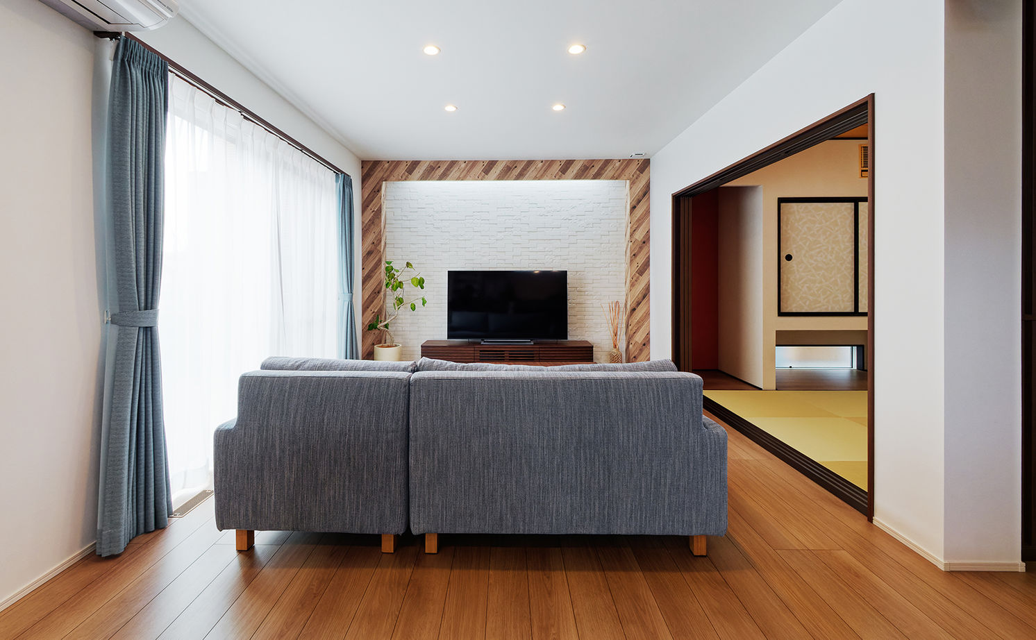 【SUUMO】 【1000万円台/間取り/約40坪/家事導線/土間】デザイン・先進機能・コスパ。理想をベストバランスで叶えた家 - アサヒグローバルホーム 津店の建築実例詳細 | 注文住宅