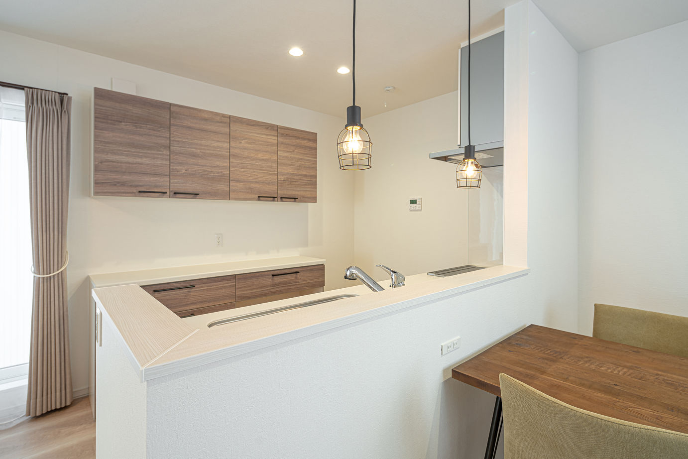 【SUUMO】 【間取図/4LDK/30坪】家族で過ごすリビング時間 - ハウジングカフェ 札幌の建築実例詳細 | 注文住宅