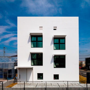 【SUUMO】 【4000万円台/RC造/3階建て】全長70mのスロープで移動できるスパイラルスロープの家。RC造で住み心地も快適 - 愛三 の建築実例詳細 | 注文住宅